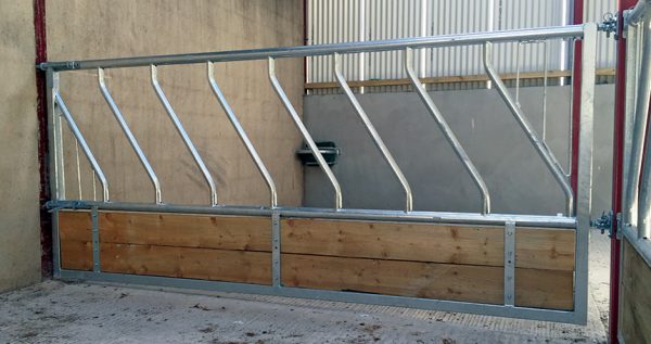 Timber Diagonal Gate Feed Barrier - Buyrite Solutions